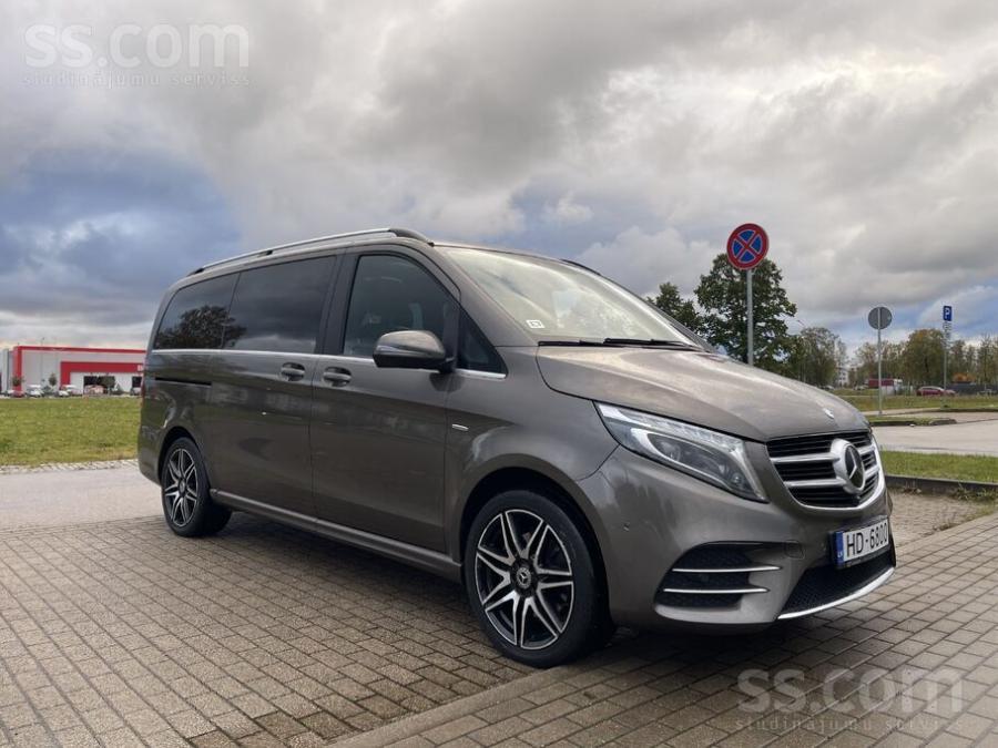 Brown Mercedes-Benz V 250 2017 in Riga, with an engine capacity of 2.20 L and mileage of 226 thousand km for 38500 €, photo 1 on AUTOMOTO.COM.LV