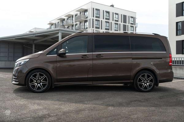 Brūns Mercedes-Benz V 250 2018 Viļņa, ar dzinēja tilpumu 2.14 L un nobraukumu 184 tūkst. km par 28950 €, foto 5 vietnē AUTOMOTO.COM.LV