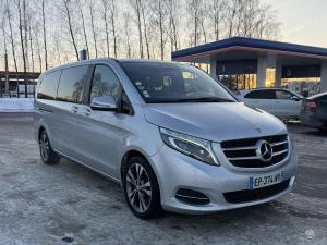 Grey Mercedes-Benz V 250 2017 in Vilnius, with an engine capacity of 2.20 L and mileage of 291 thousand km for 18900 €, photo 3 on AUTOMOTO.COM.LV