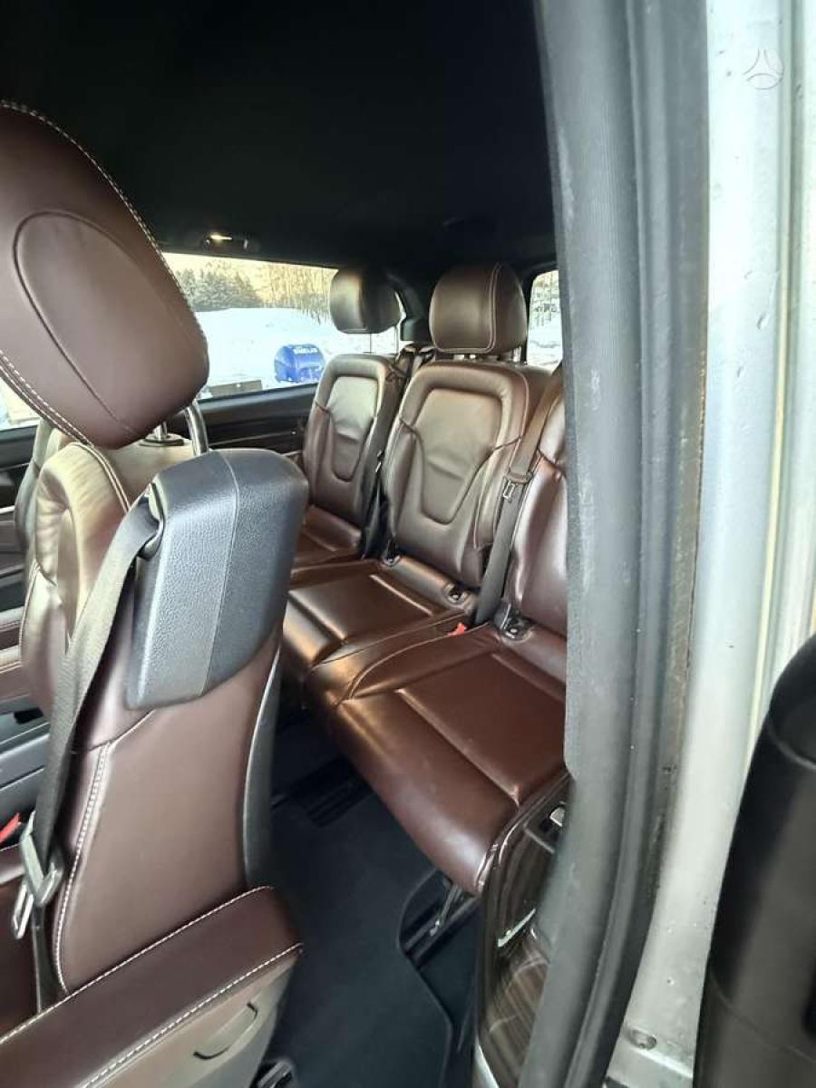 Grey Mercedes-Benz V 250 2017 in Vilnius, with an engine capacity of 2.20 L and mileage of 291 thousand km for 18900 €, photo 13 on AUTOMOTO.COM.LV