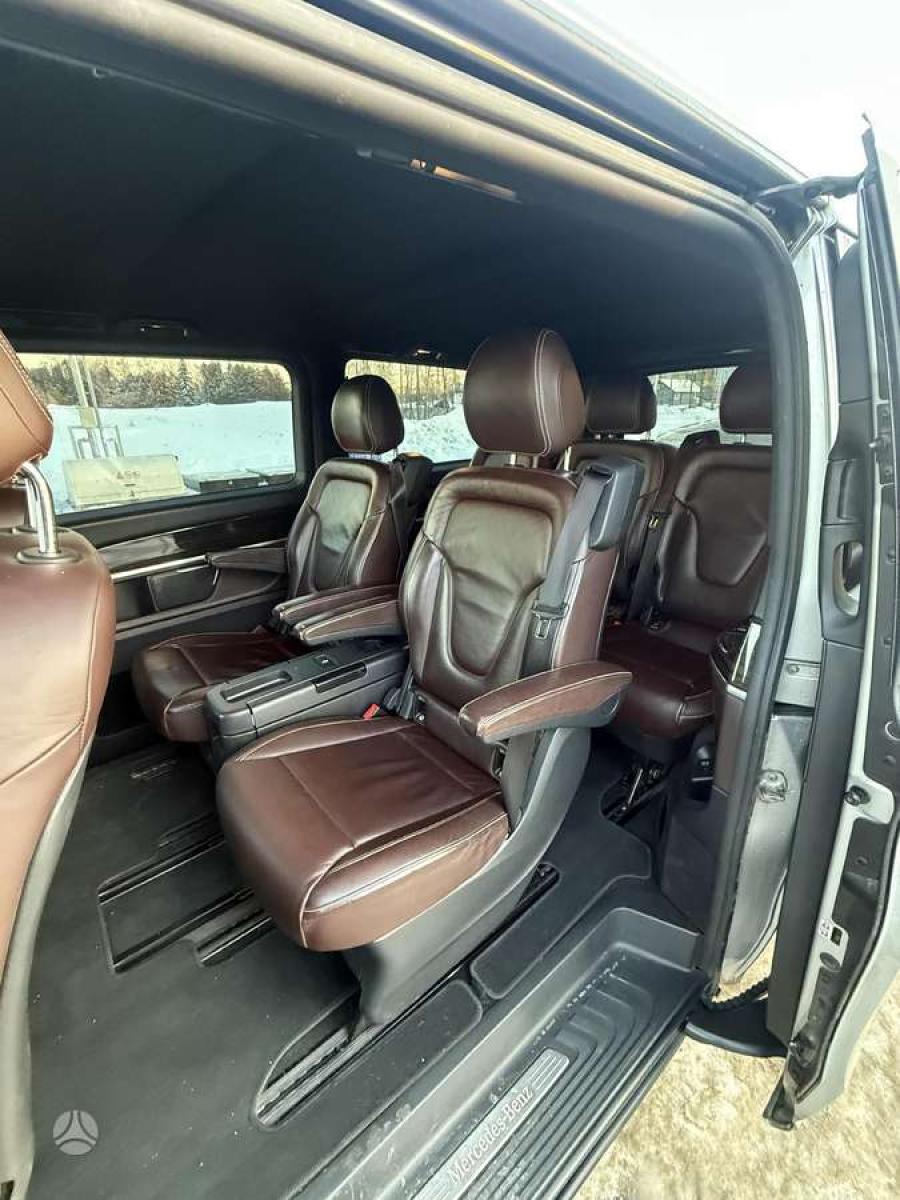 Grey Mercedes-Benz V 250 2017 in Vilnius, with an engine capacity of 2.20 L and mileage of 291 thousand km for 18900 €, photo 15 on AUTOMOTO.COM.LV