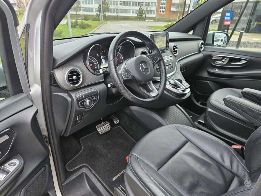 Grey Mercedes-Benz V 250 2018 in Siauliai, with an engine capacity of 2.10 L and mileage of 322 thousand km for 29900 €, photo 12 on AUTOMOTO.COM.LV