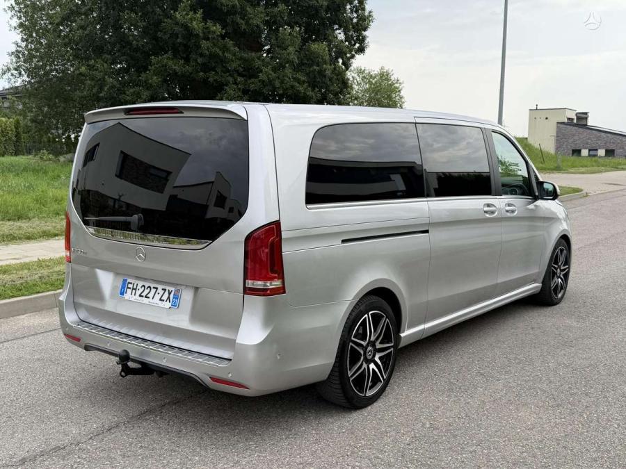 Grey Mercedes-Benz V 250 2019 in Vilnius, with an engine capacity of 2.20 L and mileage of 281 thousand km for 26300 €, photo 3 on AUTOMOTO.COM.LV