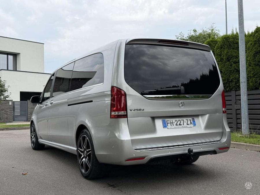 Grey Mercedes-Benz V 250 2019 in Vilnius, with an engine capacity of 2.20 L and mileage of 281 thousand km for 26300 €, photo 17 on AUTOMOTO.COM.LV