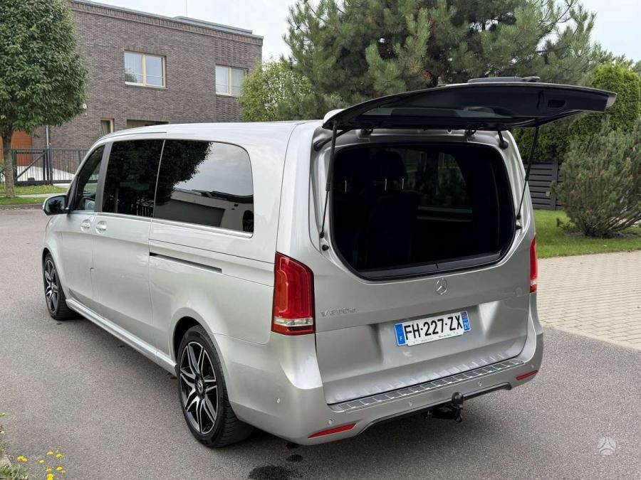 Grey Mercedes-Benz V 250 2019 in Vilnius, with an engine capacity of 2.20 L and mileage of 281 thousand km for 26300 €, photo 20 on AUTOMOTO.COM.LV