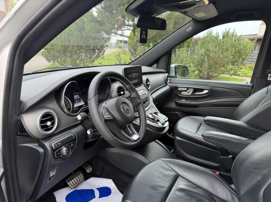 Grey Mercedes-Benz V 250 2019 in Vilnius, with an engine capacity of 2.20 L and mileage of 281 thousand km for 26300 €, photo 30 on AUTOMOTO.COM.LV