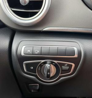 Grey Mercedes-Benz V 250 2019 in Vilnius, with an engine capacity of 2.20 L and mileage of 281 thousand km for 26300 €, photo 35 on AUTOMOTO.COM.LV