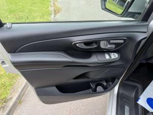 Grey Mercedes-Benz V 250 2019 in Vilnius, with an engine capacity of 2.20 L and mileage of 281 thousand km for 26300 €, photo 37 on AUTOMOTO.COM.LV