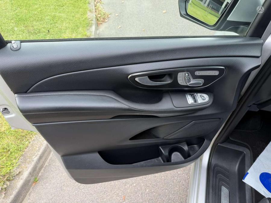 Grey Mercedes-Benz V 250 2019 in Vilnius, with an engine capacity of 2.20 L and mileage of 281 thousand km for 26300 €, photo 37 on AUTOMOTO.COM.LV