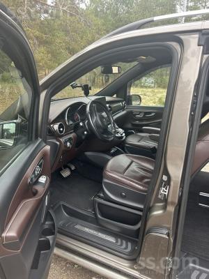 Pelēks Mercedes-Benz V 250 2015 Rīga, ar dzinēja tilpumu 2.20 L un nobraukumu 193 tūkst. km par 26800 €, foto 9 vietnē AUTOMOTO.COM.LV