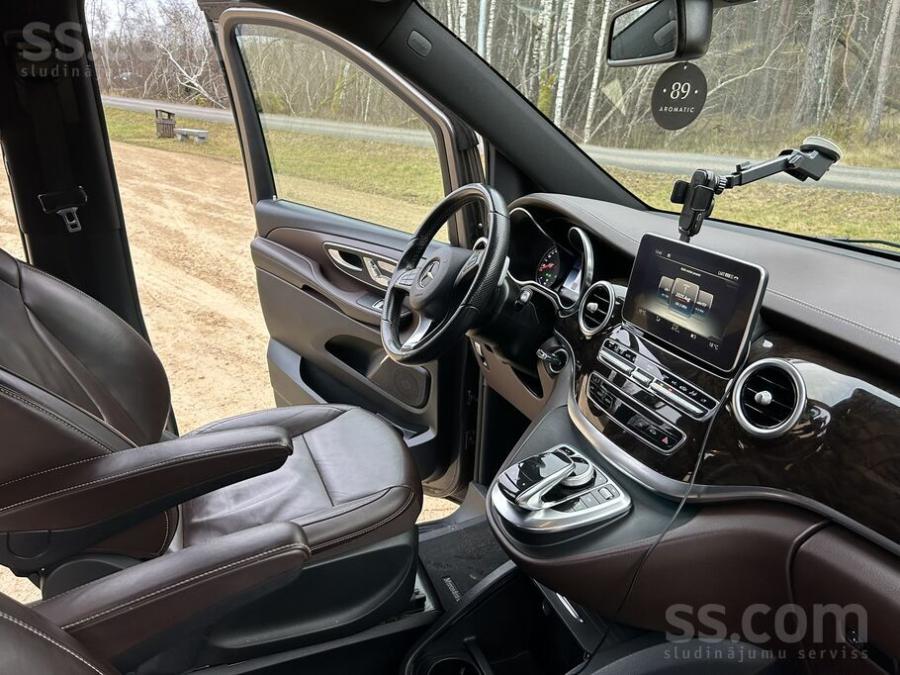 Pelēks Mercedes-Benz V 250 2015 Rīga, ar dzinēja tilpumu 2.20 L un nobraukumu 0 tūkst. km par 23500 €, foto 7 vietnē AUTOMOTO.COM.LV