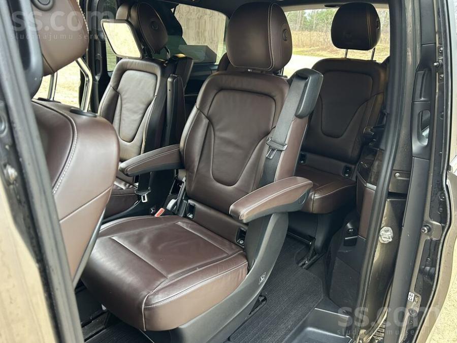 Pelēks Mercedes-Benz V 250 2015 Rīga, ar dzinēja tilpumu 2.20 L un nobraukumu 0 tūkst. km par 23500 €, foto 12 vietnē AUTOMOTO.COM.LV