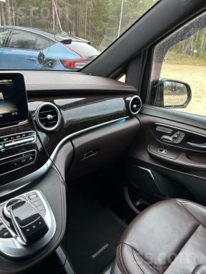 Pelēks Mercedes-Benz V 250 2015 Rīga, ar dzinēja tilpumu 2.20 L un nobraukumu 0 tūkst. km par 23500 €, foto 16 vietnē AUTOMOTO.COM.LV