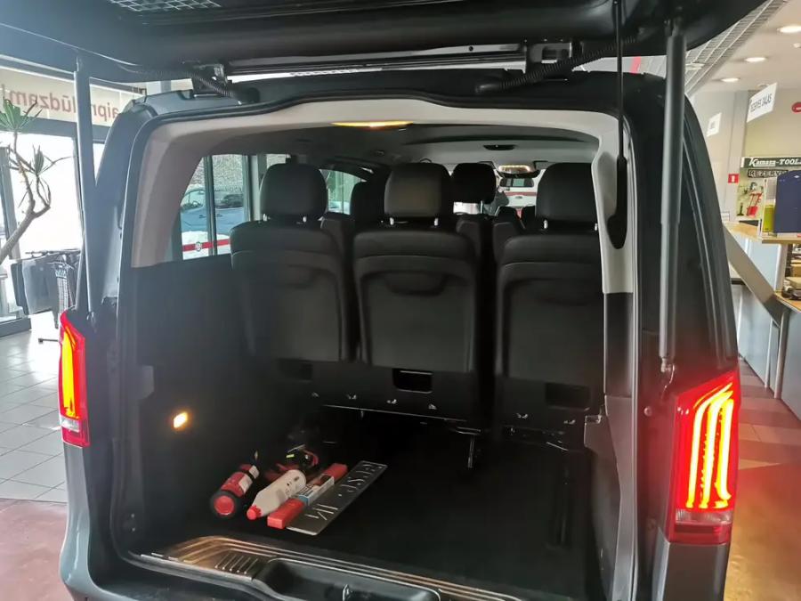 Grey Mercedes-Benz V 250 2016 in Kuldiga, with an engine capacity of 2.20 L and mileage of 221 thousand km for 29990 €, photo 20 on AUTOMOTO.COM.LV