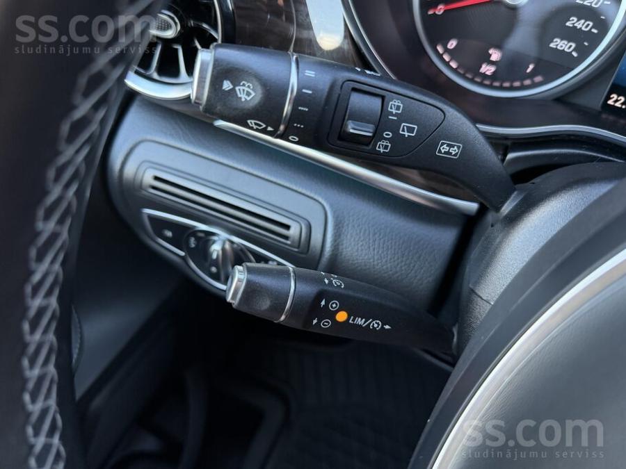 Pelēks Mercedes-Benz V 250 2020 Jelgava, ar dzinēja tilpumu 2.00 L un nobraukumu 0 tūkst. km par 36500 €, foto 17 vietnē AUTOMOTO.COM.LV