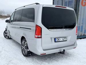 Grey Mercedes-Benz V 250 2016 in Riga, with an engine capacity of 2.10 L and mileage of 243 thousand km for 25995 €, photo 3 on AUTOMOTO.COM.LV