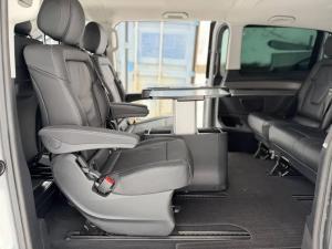 Grey Mercedes-Benz V 250 2016 in Riga, with an engine capacity of 2.10 L and mileage of 243 thousand km for 25995 €, photo 12 on AUTOMOTO.COM.LV