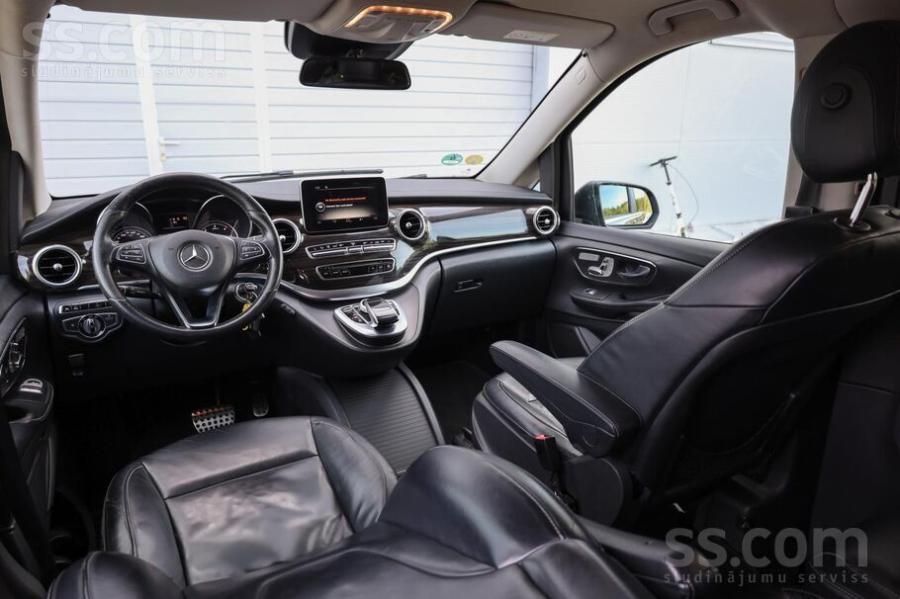 Grey Mercedes-Benz V 250 2016 in Riga, with an engine capacity of 2.20 L and mileage of 280 thousand km for 19995 €, photo 12 on AUTOMOTO.COM.LV
