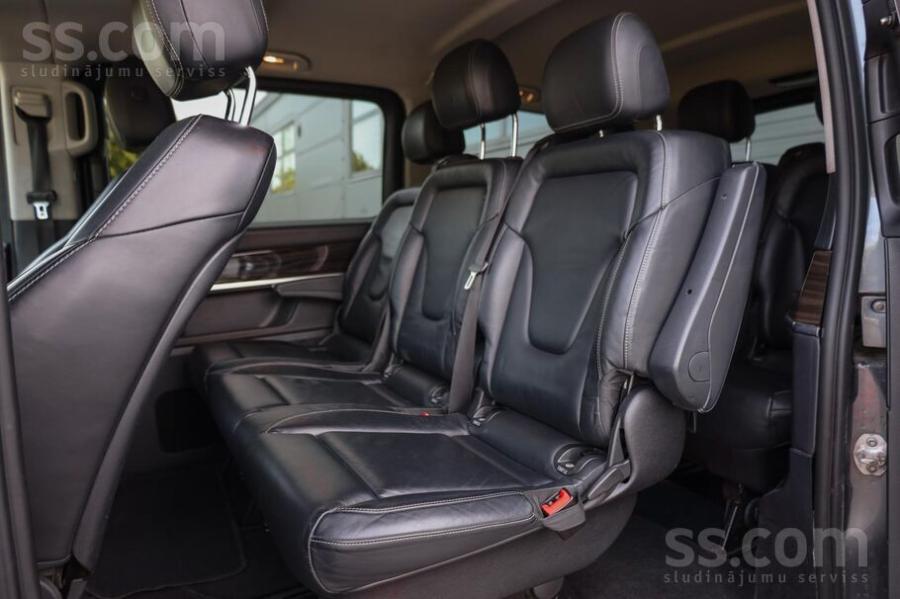 Grey Mercedes-Benz V 250 2016 in Riga, with an engine capacity of 2.20 L and mileage of 280 thousand km for 19995 €, photo 15 on AUTOMOTO.COM.LV