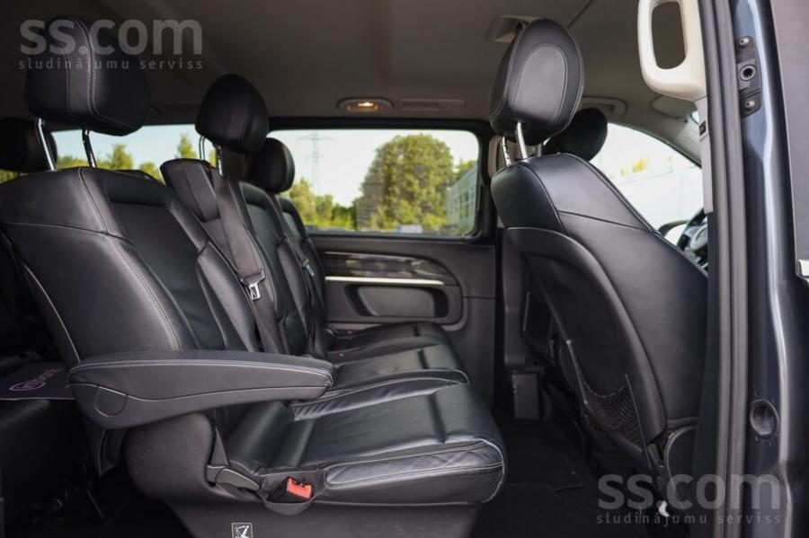 Grey Mercedes-Benz V 250 2016 in Riga, with an engine capacity of 2.20 L and mileage of 280 thousand km for 19995 €, photo 17 on AUTOMOTO.COM.LV