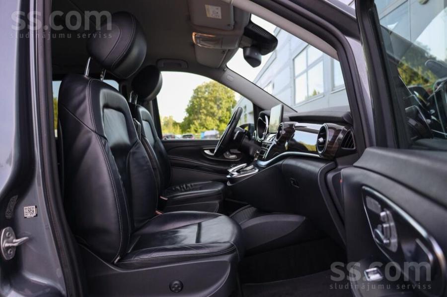 Grey Mercedes-Benz V 250 2016 in Riga, with an engine capacity of 2.20 L and mileage of 280 thousand km for 19995 €, photo 19 on AUTOMOTO.COM.LV