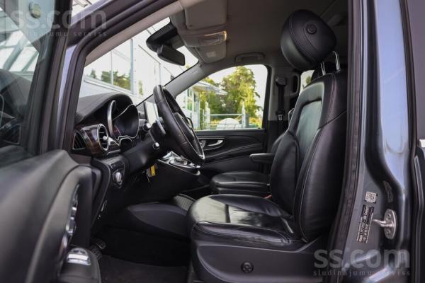 Mercedes-Benz V 250 2016 in Riga on AUTOMOTO.COM.LV Grey Mercedes-Benz V 250 2016 in Riga, with an engine capacity of 2.20 L and mileage of 280 thousand km for 19995 €, photo 10 on AUTOMOTO.COM.LV