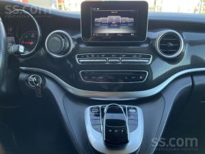 Grey Mercedes-Benz V 250 2017 in Talsi, with an engine capacity of 2.10 L and mileage of 155 thousand km for 21500 €, photo 19 on AUTOMOTO.COM.LV