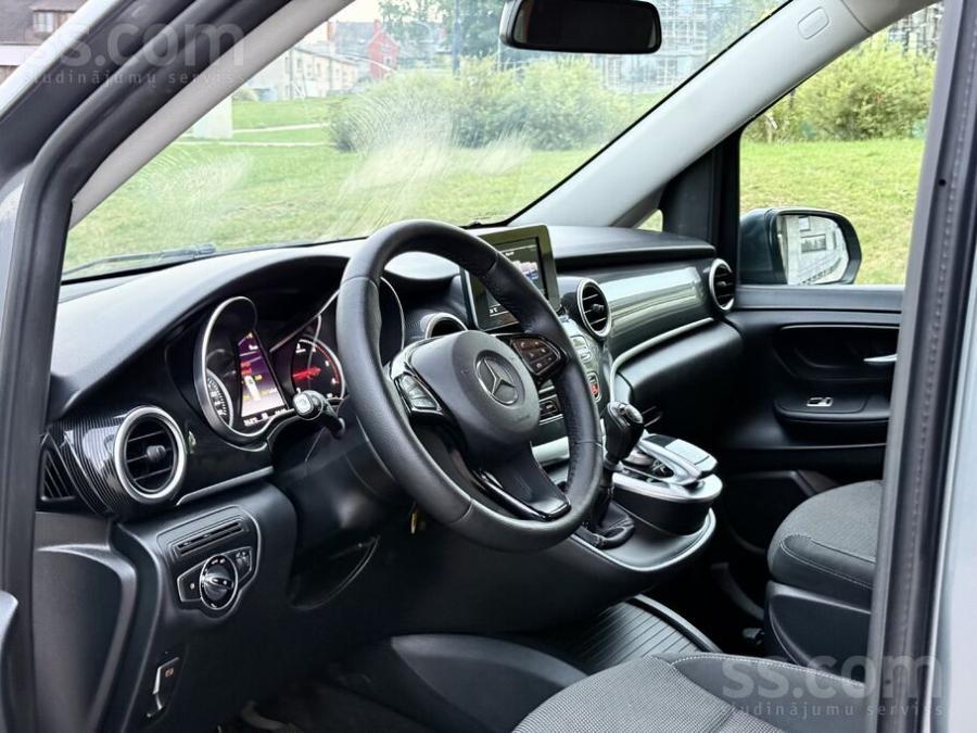 Pelēks Mercedes-Benz V 250 2017 Rīga, ar dzinēja tilpumu 2.10 L un nobraukumu 0 tūkst. km par 18850 €, foto 10 vietnē AUTOMOTO.COM.LV