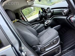 Pelēks Mercedes-Benz V 250 2017 Rīga, ar dzinēja tilpumu 2.10 L un nobraukumu 0 tūkst. km par 18850 €, foto 19 vietnē AUTOMOTO.COM.LV