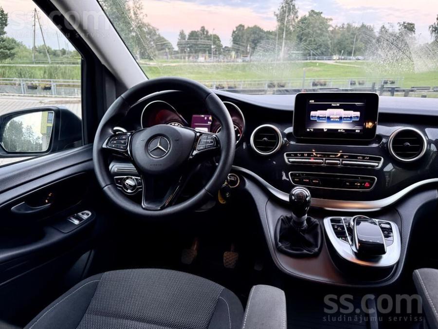 Pelēks Mercedes-Benz V 250 2017 Rīga, ar dzinēja tilpumu 2.10 L un nobraukumu 0 tūkst. km par 18850 €, foto 23 vietnē AUTOMOTO.COM.LV