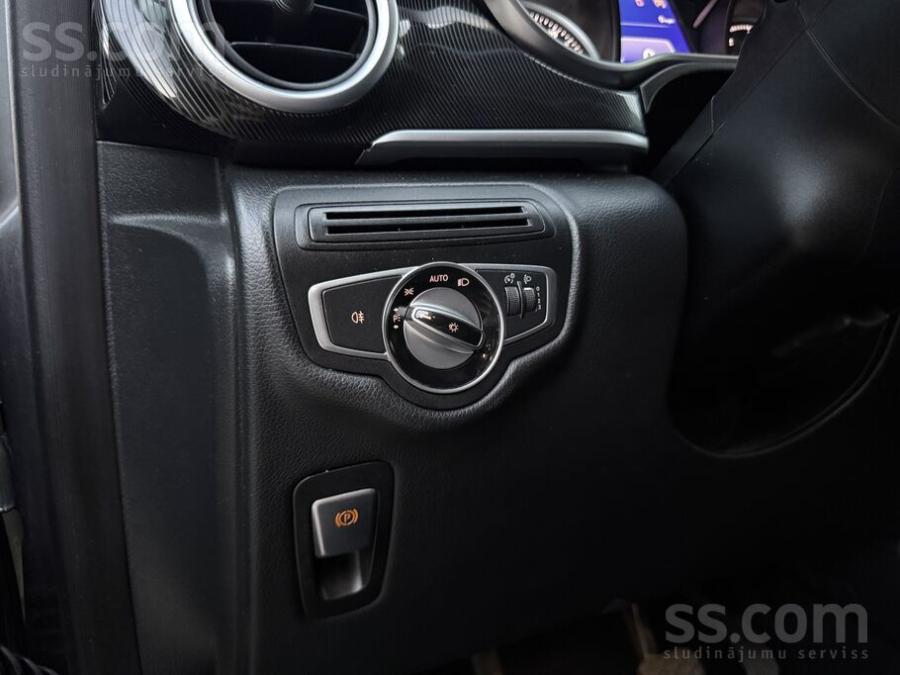 Pelēks Mercedes-Benz V 250 2017 Rīga, ar dzinēja tilpumu 2.10 L un nobraukumu 0 tūkst. km par 18850 €, foto 33 vietnē AUTOMOTO.COM.LV