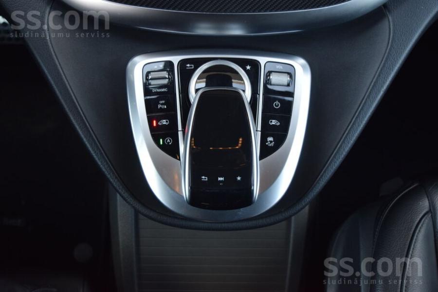 Pelēks Mercedes-Benz V 250 2018 Rīga, ar dzinēja tilpumu 2.20 L un nobraukumu 138 tūkst. km par 28900 €, foto 6 vietnē AUTOMOTO.COM.LV