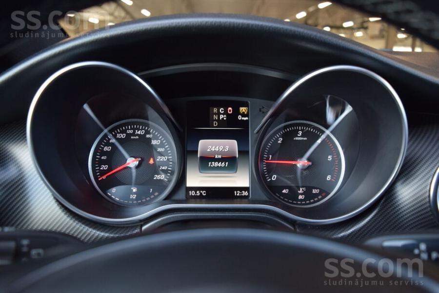 Pelēks Mercedes-Benz V 250 2018 Rīga, ar dzinēja tilpumu 2.20 L un nobraukumu 138 tūkst. km par 28900 €, foto 14 vietnē AUTOMOTO.COM.LV
