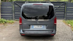 Grey Mercedes-Benz V 250 2019 in Jonava, with an engine capacity of 1.95 L and mileage of 270 thousand km for 18500 €, photo 3 on AUTOMOTO.COM.LV