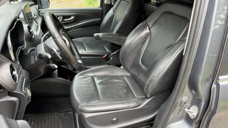 Grey Mercedes-Benz V 250 2019 in Jonava, with an engine capacity of 1.95 L and mileage of 270 thousand km for 18500 €, photo 18 on AUTOMOTO.COM.LV
