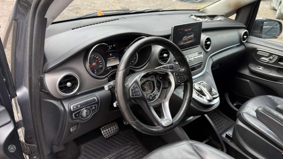 Grey Mercedes-Benz V 250 2019 in Jonava, with an engine capacity of 1.95 L and mileage of 270 thousand km for 18500 €, photo 22 on AUTOMOTO.COM.LV