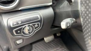 Pelēks Mercedes-Benz V 250 2019 Jonava, ar dzinēja tilpumu 1.95 L un nobraukumu 270 tūkst. km par 17999 €, foto 25 vietnē AUTOMOTO.COM.LV