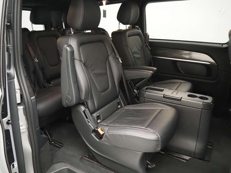 Pelēks Mercedes-Benz V 250 2022 Viļņa, ar dzinēja tilpumu 0.00 L un nobraukumu 126 tūkst. km par 48500 €, foto 17 vietnē AUTOMOTO.COM.LV