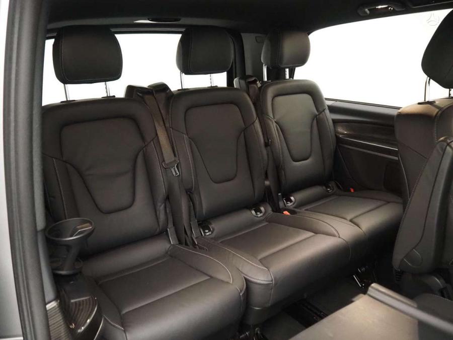 Pelēks Mercedes-Benz V 250 2022 Viļņa, ar dzinēja tilpumu 0.00 L un nobraukumu 126 tūkst. km par 48500 €, foto 18 vietnē AUTOMOTO.COM.LV