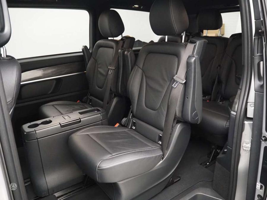 Pelēks Mercedes-Benz V 250 2022 Viļņa, ar dzinēja tilpumu 0.00 L un nobraukumu 126 tūkst. km par 48500 €, foto 19 vietnē AUTOMOTO.COM.LV