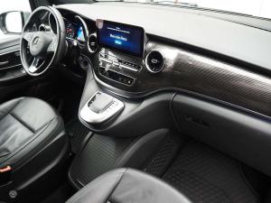 Pelēks Mercedes-Benz V 250 2022 Viļņa, ar dzinēja tilpumu 0.00 L un nobraukumu 126 tūkst. km par 48500 €, foto 23 vietnē AUTOMOTO.COM.LV