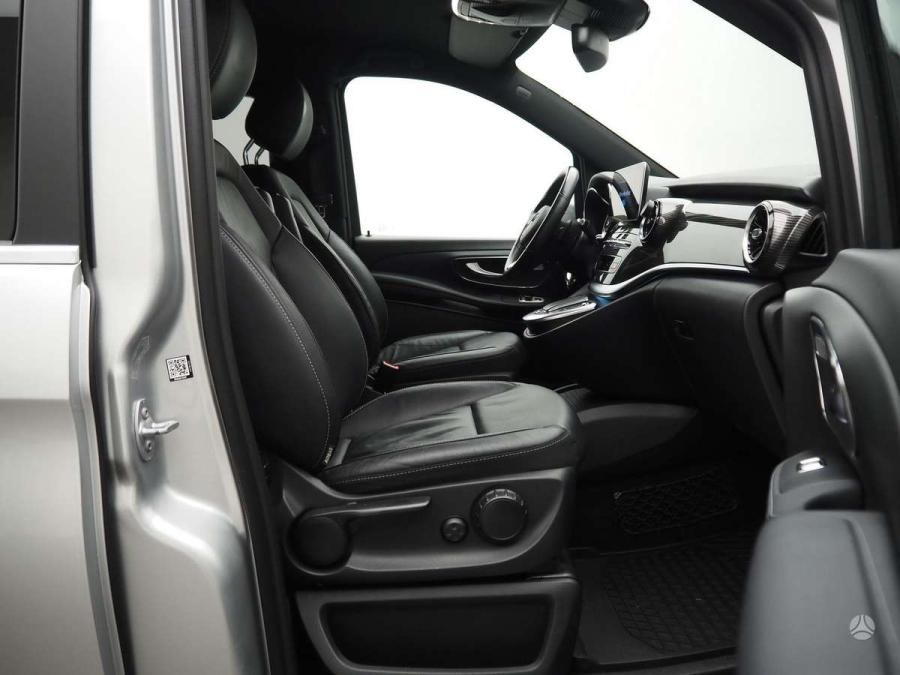 Pelēks Mercedes-Benz V 250 2022 Viļņa, ar dzinēja tilpumu 0.00 L un nobraukumu 126 tūkst. km par 48500 €, foto 27 vietnē AUTOMOTO.COM.LV