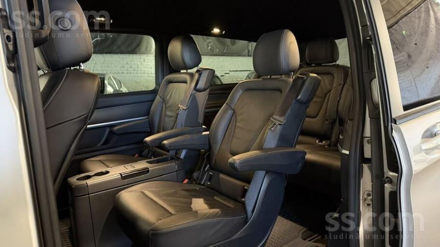 Grey Mercedes-Benz V 250 2022 in Riga, with an engine capacity of 2.00 L and mileage of 107 thousand km for 44900 €, photo 17 on AUTOMOTO.COM.LV