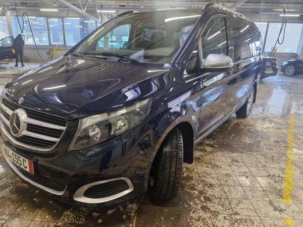 Mercedes-Benz V 250 2018 in Vilnius, with an engine capacity of 0.00 L and mileage of 190 thousand km for 33880 €, photo 3 on AUTOMOTO.COM.LV