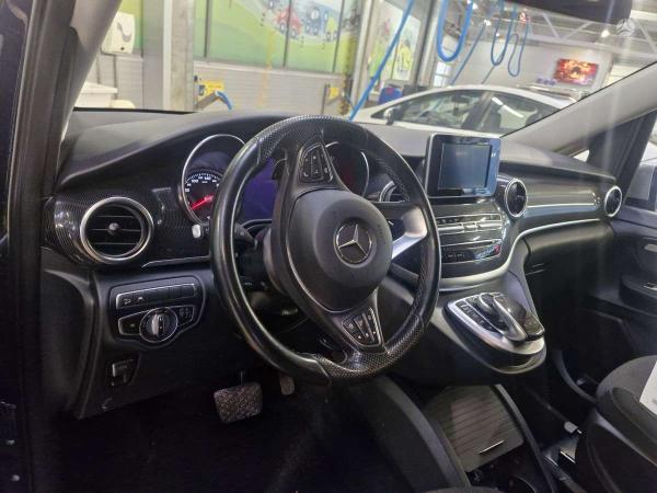 Mercedes-Benz V 250 2018 in Vilnius, with an engine capacity of 0.00 L and mileage of 190 thousand km for 33880 €, photo 8 on AUTOMOTO.COM.LV