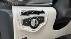 Mercedes-Benz V 250 2015 Jūrmala, ar dzinēja tilpumu 2.20 L un nobraukumu 281 tūkst. km par 26650 €, foto 24 vietnē AUTOMOTO.COM.LV