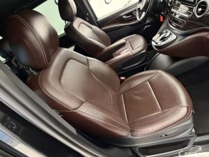 Mercedes-Benz V 250 2015 in Vilnius, with an engine capacity of 2.14 L and mileage of 186 thousand km for 27900 €, photo 6 on AUTOMOTO.COM.LV