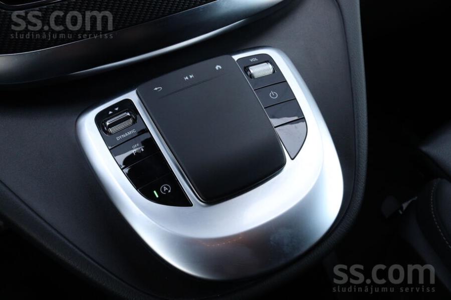 Sarkans Mercedes-Benz V 250 2023 Rīga, ar dzinēja tilpumu 2.00 L un nobraukumu 13 tūkst. km par 55990 €, foto 23 vietnē AUTOMOTO.COM.LV