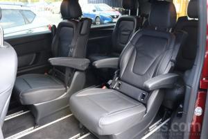 Sarkans Mercedes-Benz V 250 2023 Rīga, ar dzinēja tilpumu 2.00 L un nobraukumu 13 tūkst. km par 55990 €, foto 26 vietnē AUTOMOTO.COM.LV