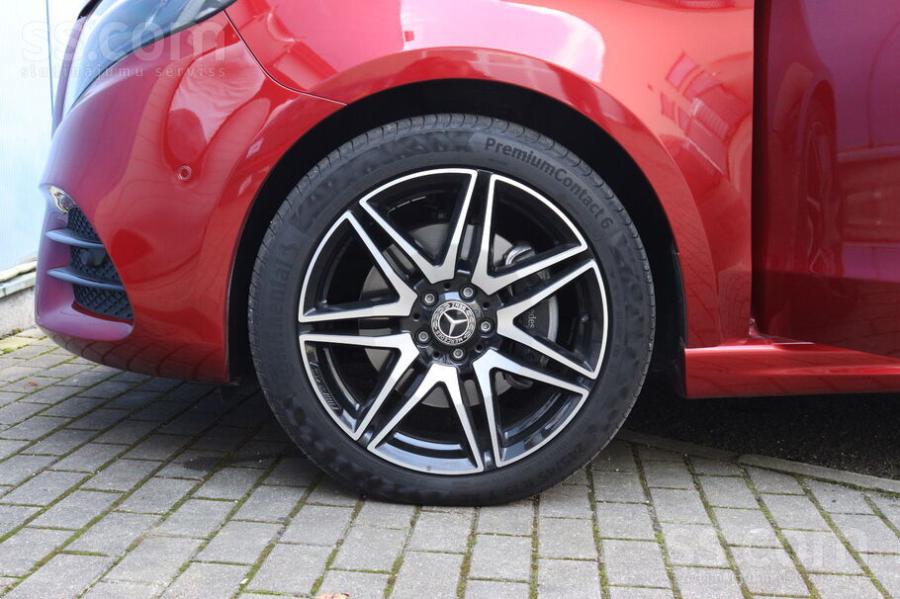 Sarkans Mercedes-Benz V 250 2023 Rīga, ar dzinēja tilpumu 2.00 L un nobraukumu 13 tūkst. km par 55990 €, foto 32 vietnē AUTOMOTO.COM.LV